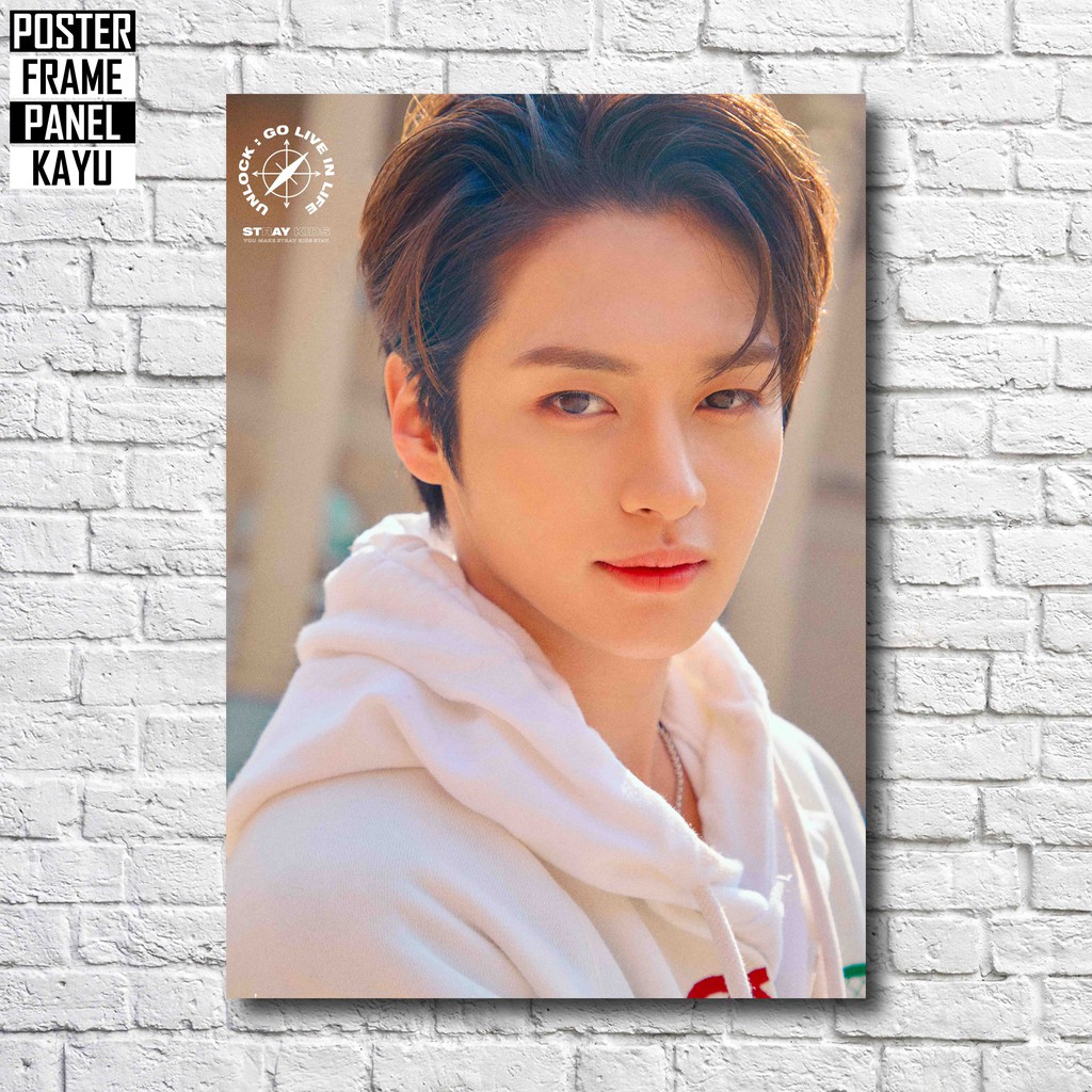 Jual Poster Stray Kids Lee Know Frame Kayu Soplid A4 LKN005 | Shopee ...