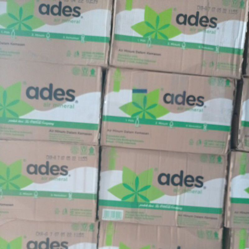 Jual Ades Air Mineral 600ml ( 1 Karton 24 Pcs ) | Shopee Indonesia