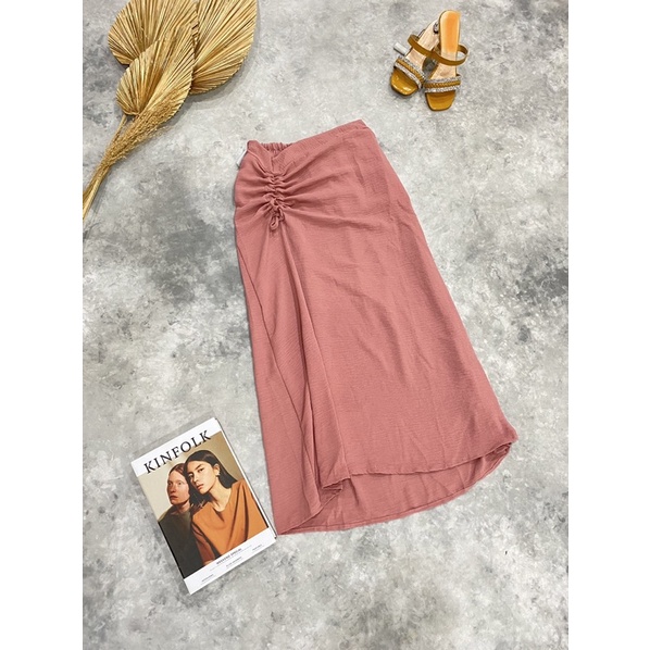 Jual ROK KERUT CRINCLE OJ (11885)-(Dusty pink,Bata,Khaki) | Shopee ...