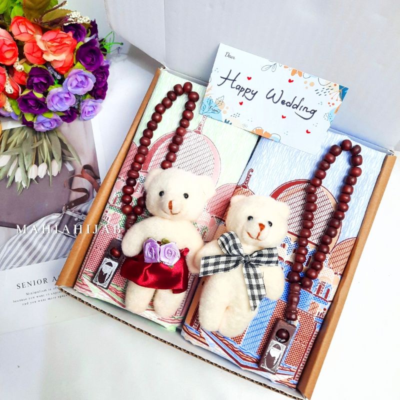 Jual Hampers Sajadah + Boneka Couple + Tasbih / Paket Hadiah Kado ...