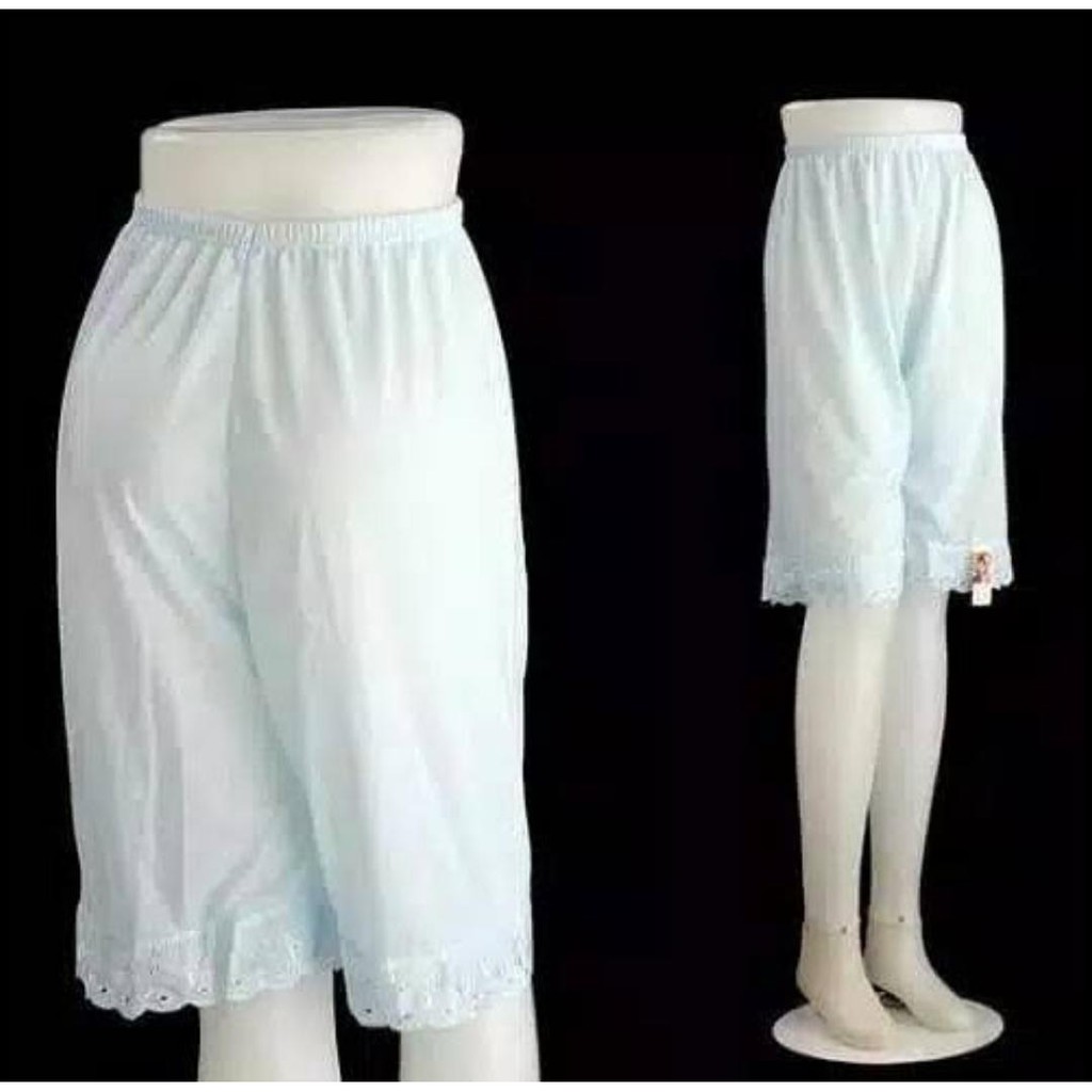 Jual Androk Celana Pendek Katun Renda - Dalaman Rok Model Kulot - Pakaian Dalam Wanita | Shopee ...