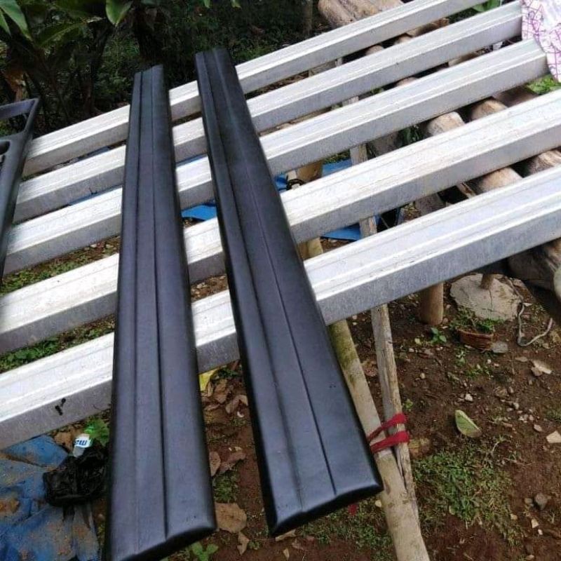 Jual List plang moulding side bawah suzuki jimny katana Listplang ...