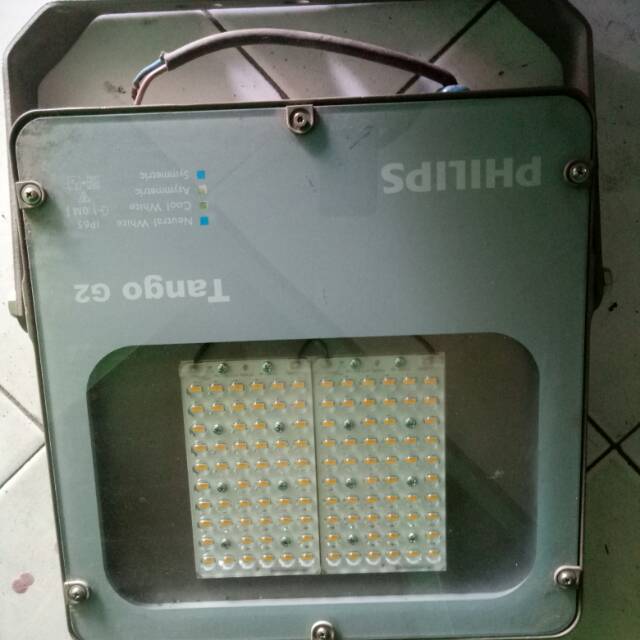 Jual Lampu sorot Philips Tango G2 | Shopee Indonesia
