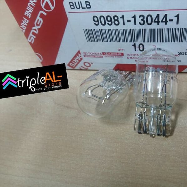 Jual Original Bulb Bohlam lampu Rem Asli Toyota Innova Reborn atau Rush ...