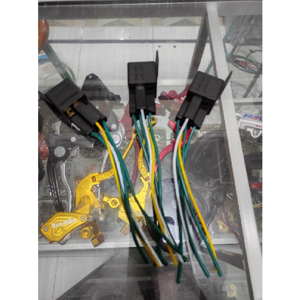 Jual relay-soket riley + relay kaki empat 4 klakson daymaker | Shopee ...