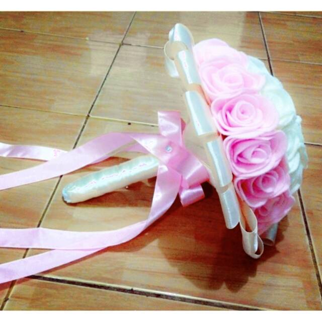 Jual Hand bucket pengantin ukuran M (30 tangkai) | Shopee Indonesia