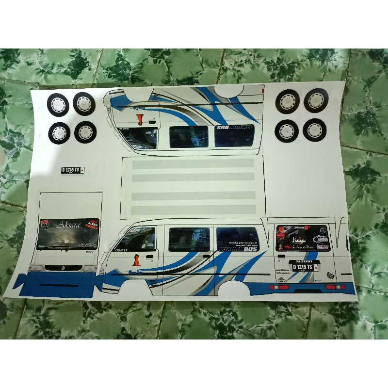 Jual Lembaran Papercraft Mobil Carry Po. Haryanto Menara Kudus Skala 1: ...