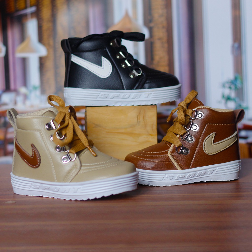 Jual Khumaira sepatu anak usia 1 2 3 4 5 tahun Sepatu Boots Anak Keren ...