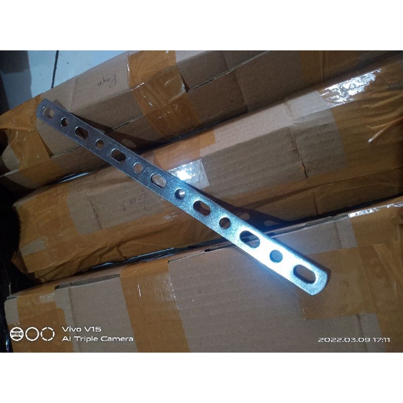 Jual besi plat bolong serbaguna | Shopee Indonesia
