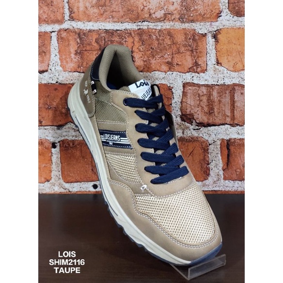 Jual sepatu sneakers pria , sepatu santai cowok , merk LOIS original ...