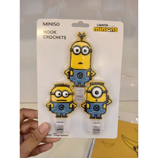 Jual Miniso Minions hook PVC rubber hook gantungan tempel gantungan ...