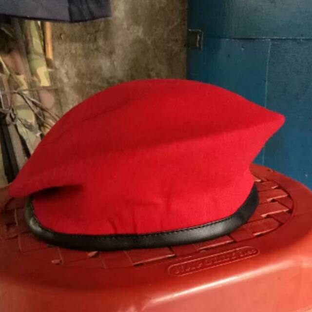 Jual Baret plus emblem pemuda pancasila | Shopee Indonesia