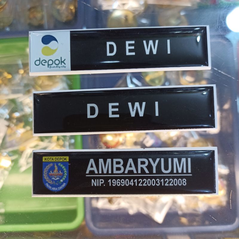 Jual Papan Nama | Name Tag | Nama Dada Akrilik Coting | Shopee Indonesia