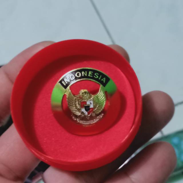 Jual Pin Indonesia | Shopee Indonesia
