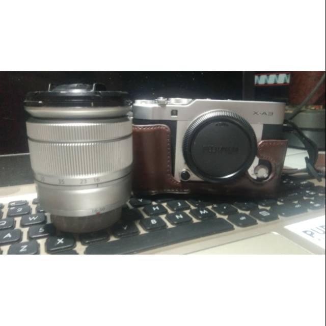 Jual Kamera Fujifilm XA-3 Fullset (Second) | Shopee Indonesia