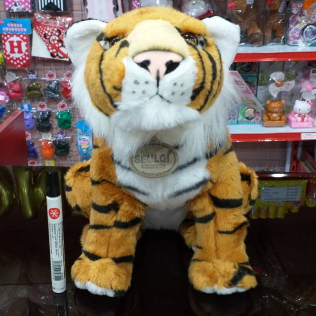 Jual Boneka Harimau Macan Duduk Baring Tiger Seulgi | Shopee Indonesia