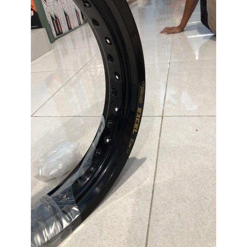Jual velg TAKASAGO EXCEL RIM JAPAN ring 17 hitam ukuran 350 | Shopee ...