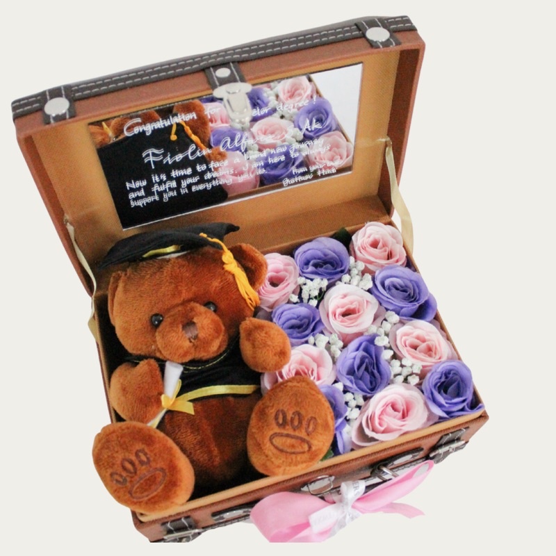 Jual HADIAH UNIK BUNGA BOX ROMANTIS ROSES Wisuda Anniversary Roses ...