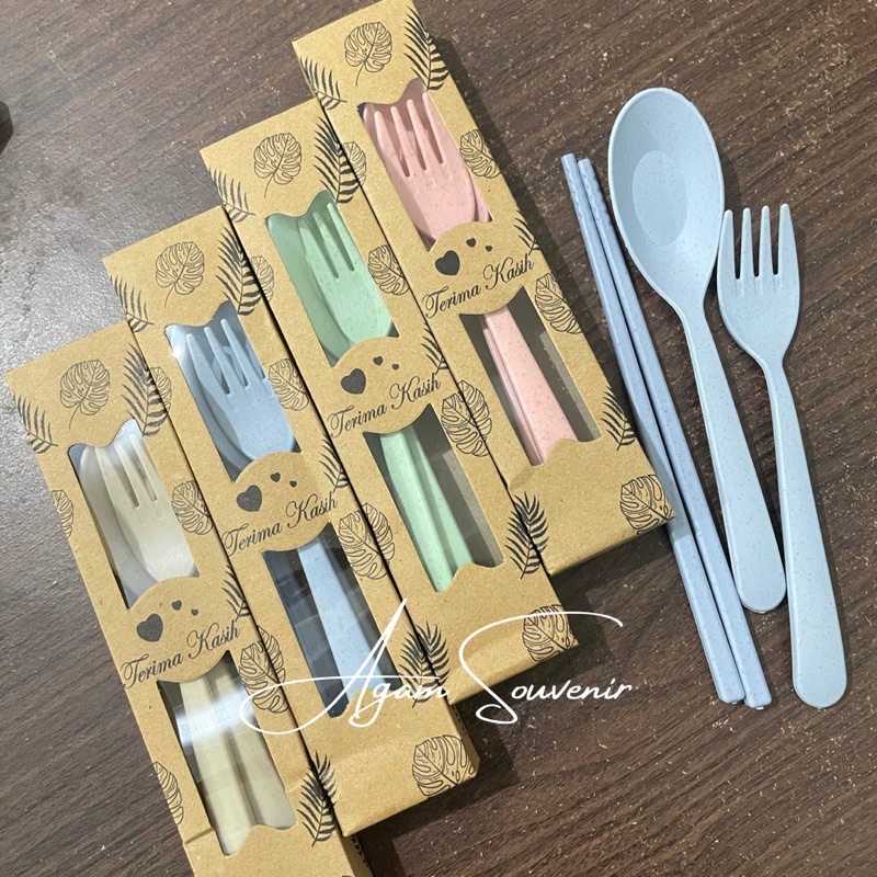 Jual SOUVENIR SENDOK GARPU SUMPIT JERAMY / souvenir pernikahan murah ...