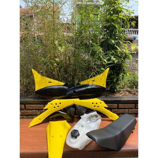 Jual Body Set GORDON PNP Kawasaki KlX 150 Full Set Warna Hitam | Shopee ...