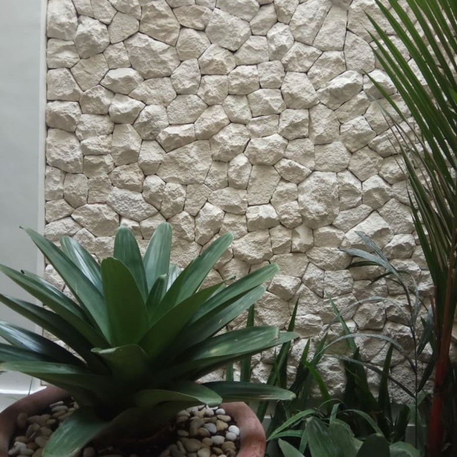 Jual Batu Alam Batu Limestone / Batu Bukit / Batu Bali Putih / Batu ...