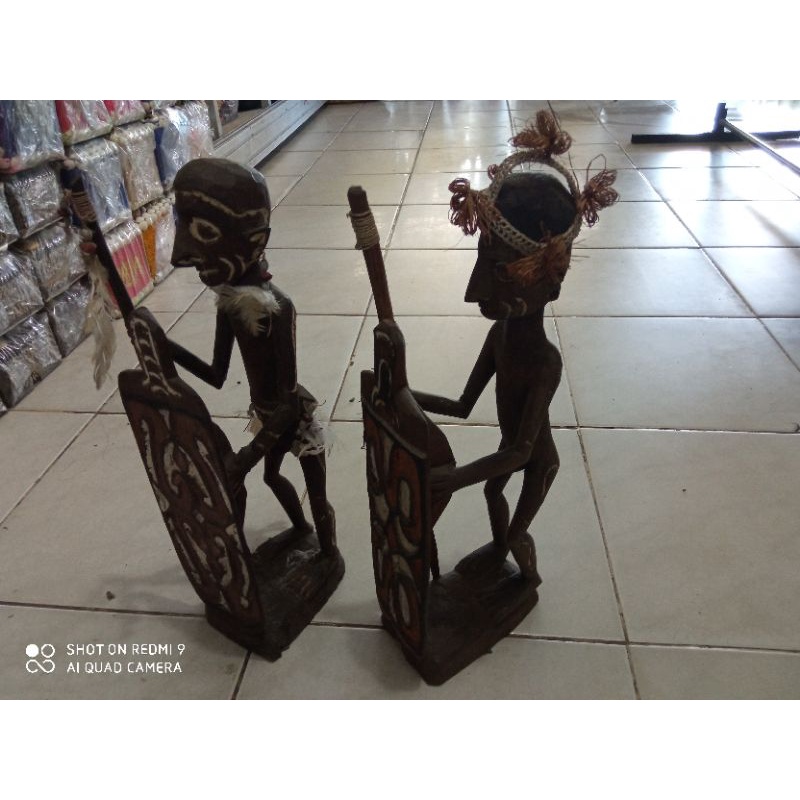 Jual patung asmat papua/oleh oleh khas papua | Shopee Indonesia
