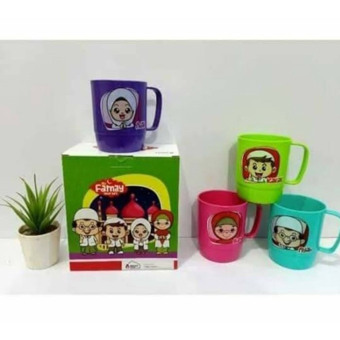 Jual MUG Set Family Set Gelas Minum isi 4 Mug My Family Wadah Plastik ...