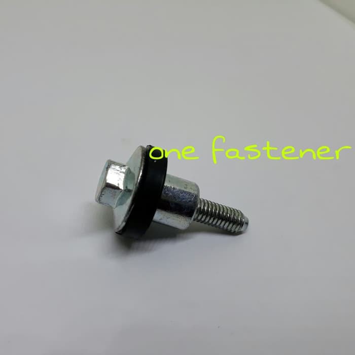 Jual BAUT Silinder HEAD MEGAPRO baut Head Megapro PLUS SEAL | Shopee ...