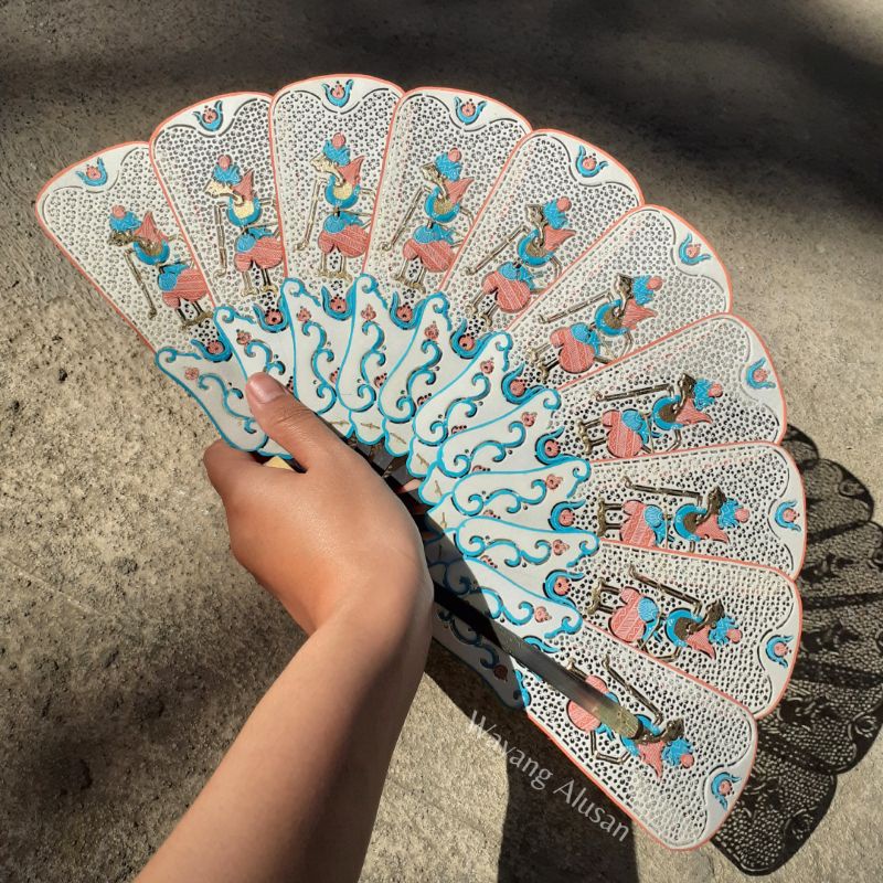 Jual Souvenir kipas lipat wayang kulit | Shopee Indonesia