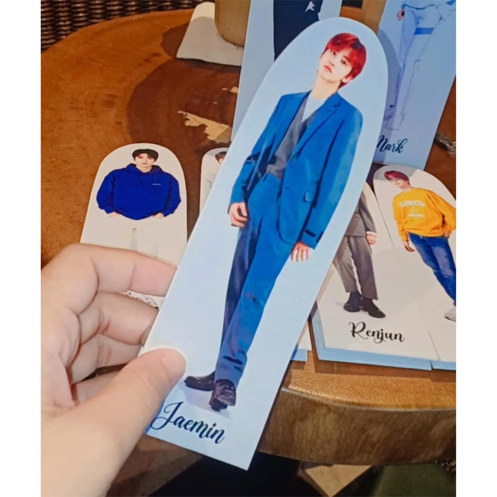 Jual READY STOCK - STANDEE PAPER NCT DREAM PAPER STANDEE NCT 127 HUMAN ...