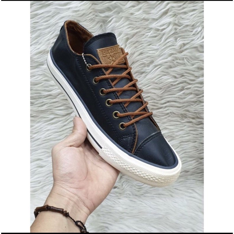 Jual SEPATU CONVERSE KULIT LEATHER WANITA DAN PRIA | Shopee Indonesia