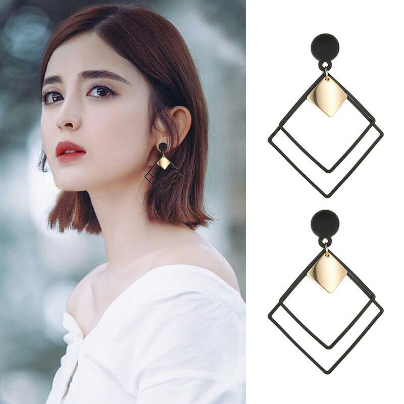 Jual anting fashion korea hitam persegi | Shopee Indonesia