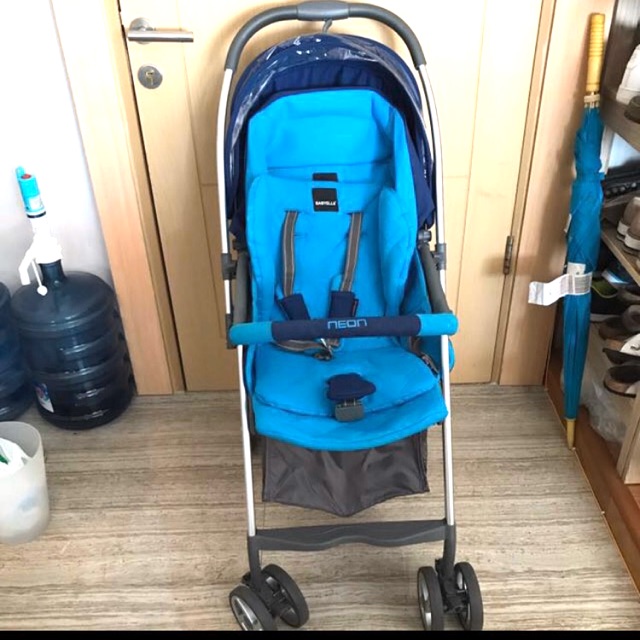 Jual Stroller Babyelle Neon / kereta bayi / kereta duduk / babywalker ...