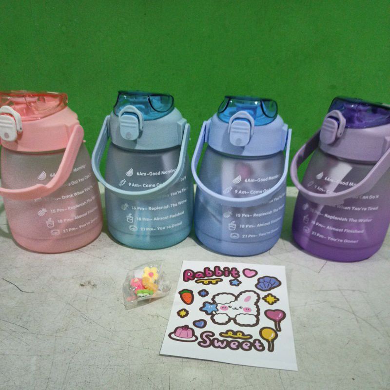 Jual Botol viral gemes ukuran 1.1 liter | Shopee Indonesia