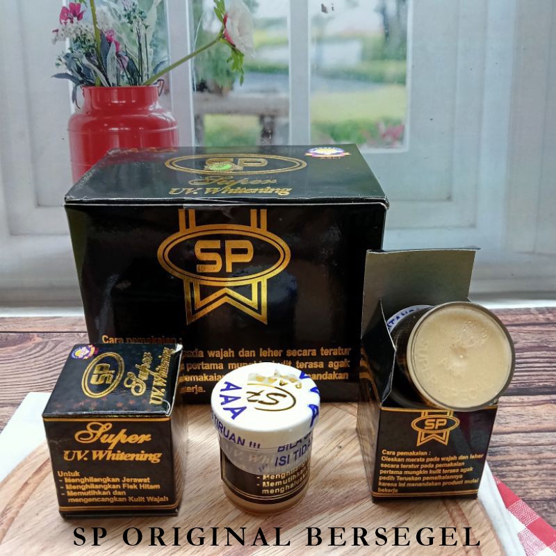 Jual CREAM WAJAH GLOWING SP SUPER UV WHITENING ORIGINAL | Shopee Indonesia
