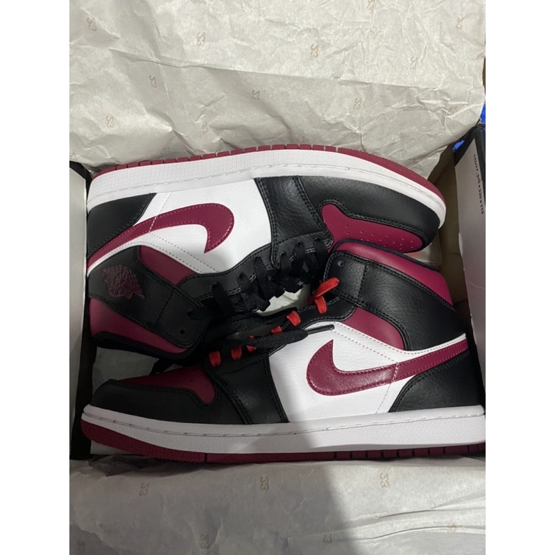 Jual air jordan 1 mid original | Shopee Indonesia