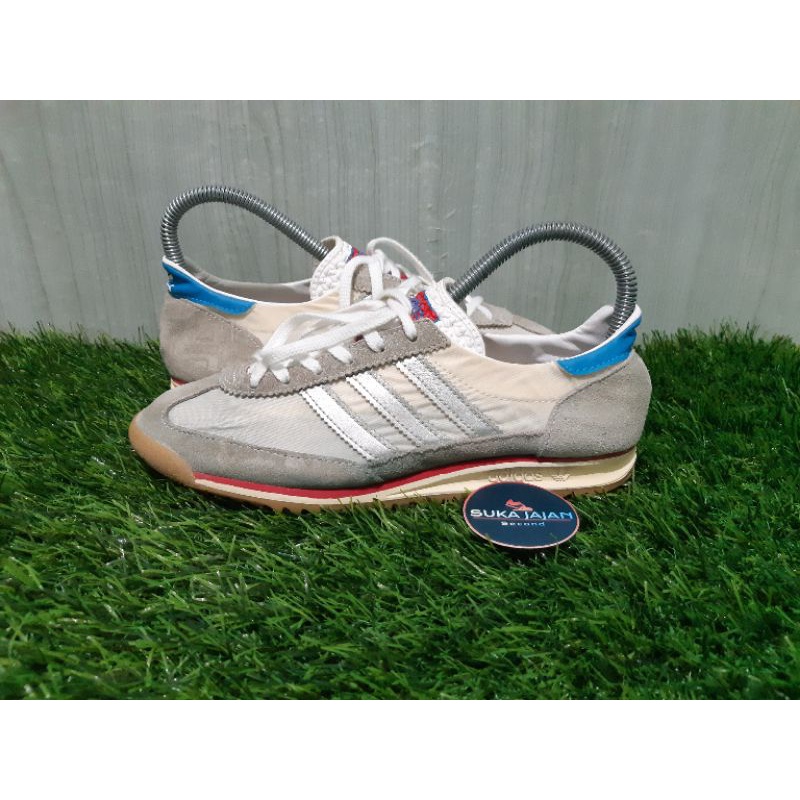 Jual Adidas sl72 Grey Strip silver | Shopee Indonesia