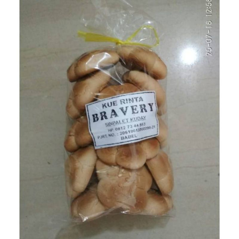 Jual KUE RINTAK / KUE BANGKIT KHAS BANGKA 200GRAM MERK BRAVERY OLEH ...