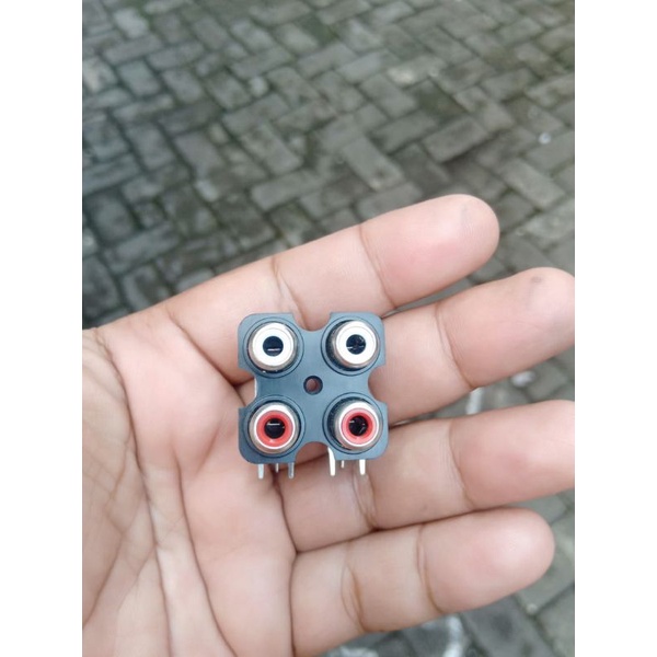 Jual soket input 4 pin streo untuk bok amplifier model bell | Shopee ...