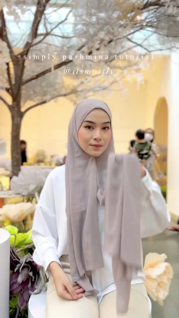 Jual ITSMOSTLY - Qyura Shawl (Pashmina Chiffon Basic) | Shopee Indonesia