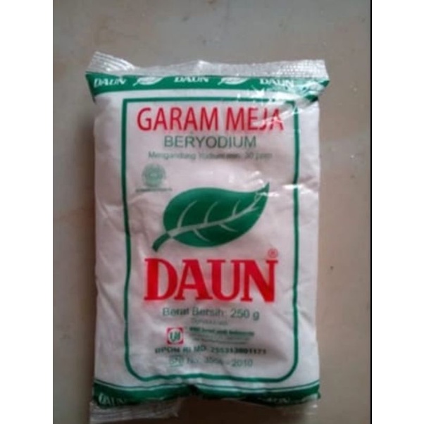 Jual GARAM CAP DAUN/ GARAM BERYODIUM / GARAM MEJA ISI. 250 GR | Shopee ...
