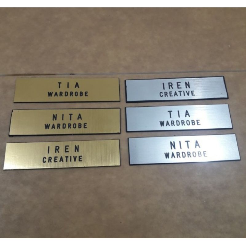Jual (Minimal 2) Nama dada atau Name Tag atau Papan Nama Emas Silver ...