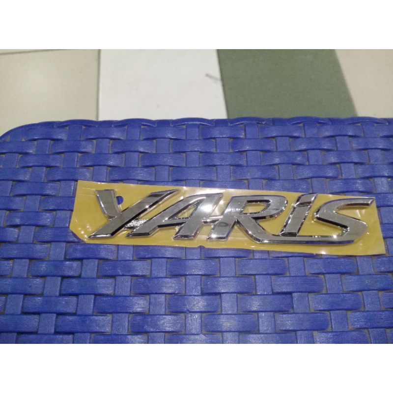 Jual logo emblem stiker tulisan Yaris | Shopee Indonesia