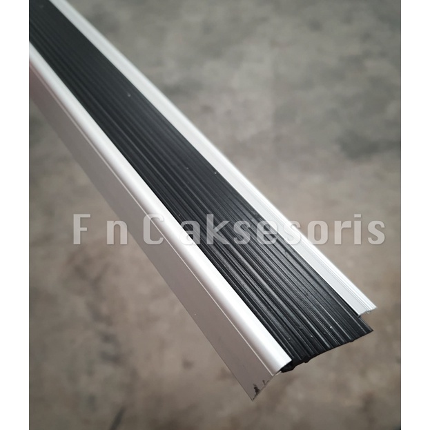 Jual STAIR NOSING/ STEP NOSING ALUMINIUM SNAL | Shopee Indonesia