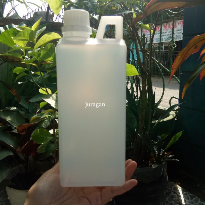 Jual Jerigen 1 Liter tinggi tebal kokoh | Shopee Indonesia