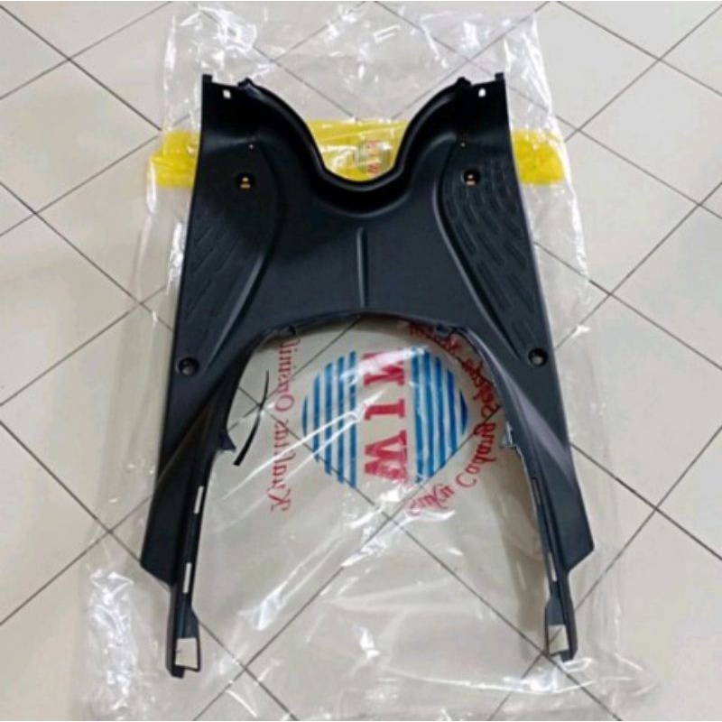 Jual step floor bordes pijakan kaki scoopy lama karbu merk win KYT | Shopee Indonesia