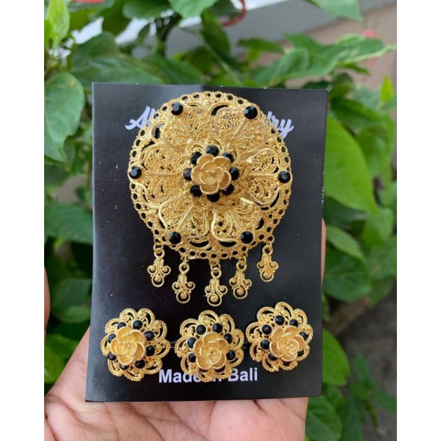 Jual bros alpaka bali set kebaya motif LAYON SARI ISI MAWAR | Shopee ...