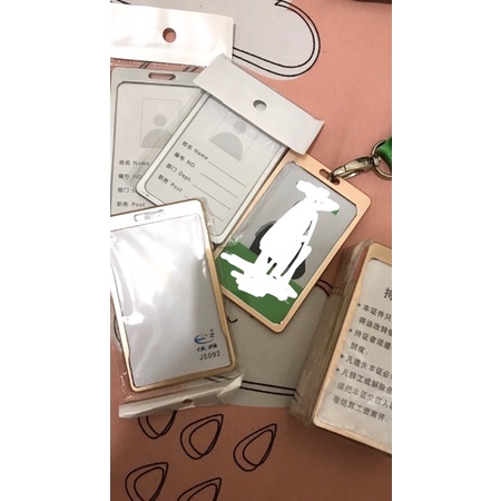 Jual Tempat Name Tag Kerja Mini Card Holder Bingkai Identitas Card ...