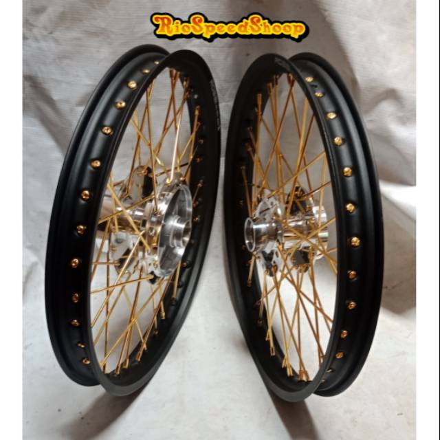 Jual Velg Satria FU Hitam JariJari Gold | Shopee Indonesia