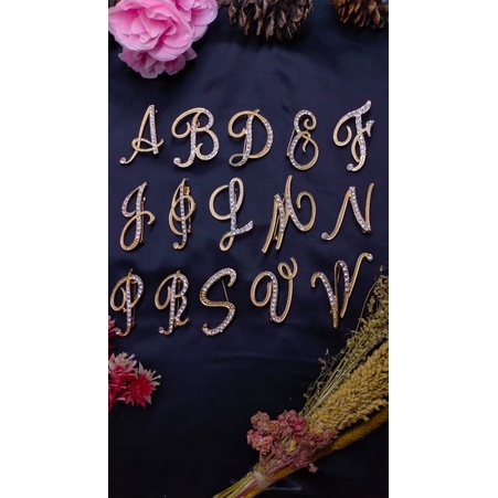 Jual Bros huruf /Bros huruf inisial nama warna Gold / Bros nama harga ...